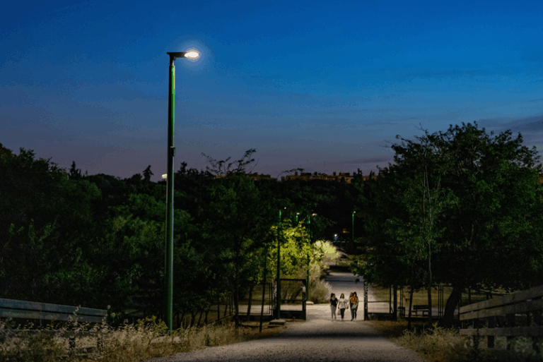 La iluminación solar permite impulsar la eficiencia del alumbrado ...